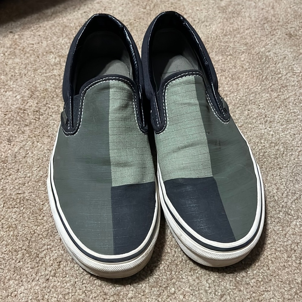 Bogo Free Green Color-Block Vans - Gem